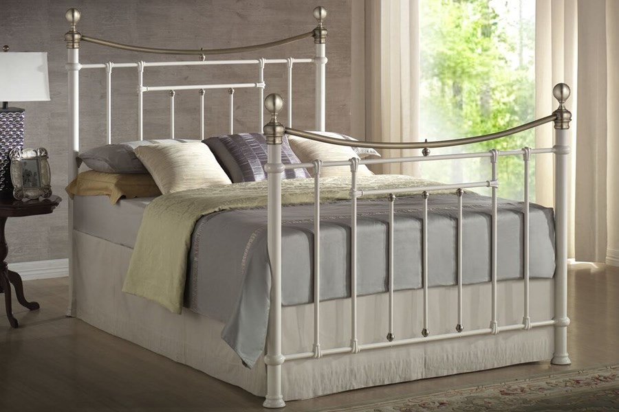 Bronte Victorian-Inspired Metal Bed Frame - Brass Details